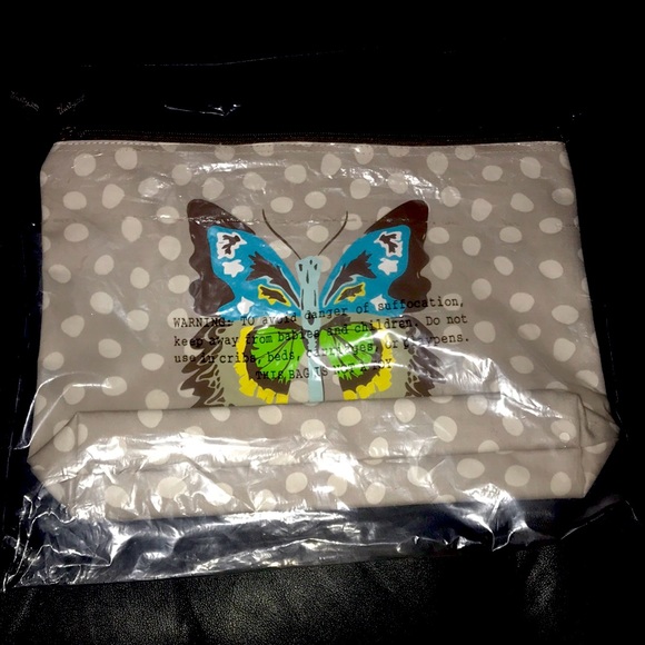 thirty-one | Bags | Thirty One Butterfly Zipper Pouch | Poshmark